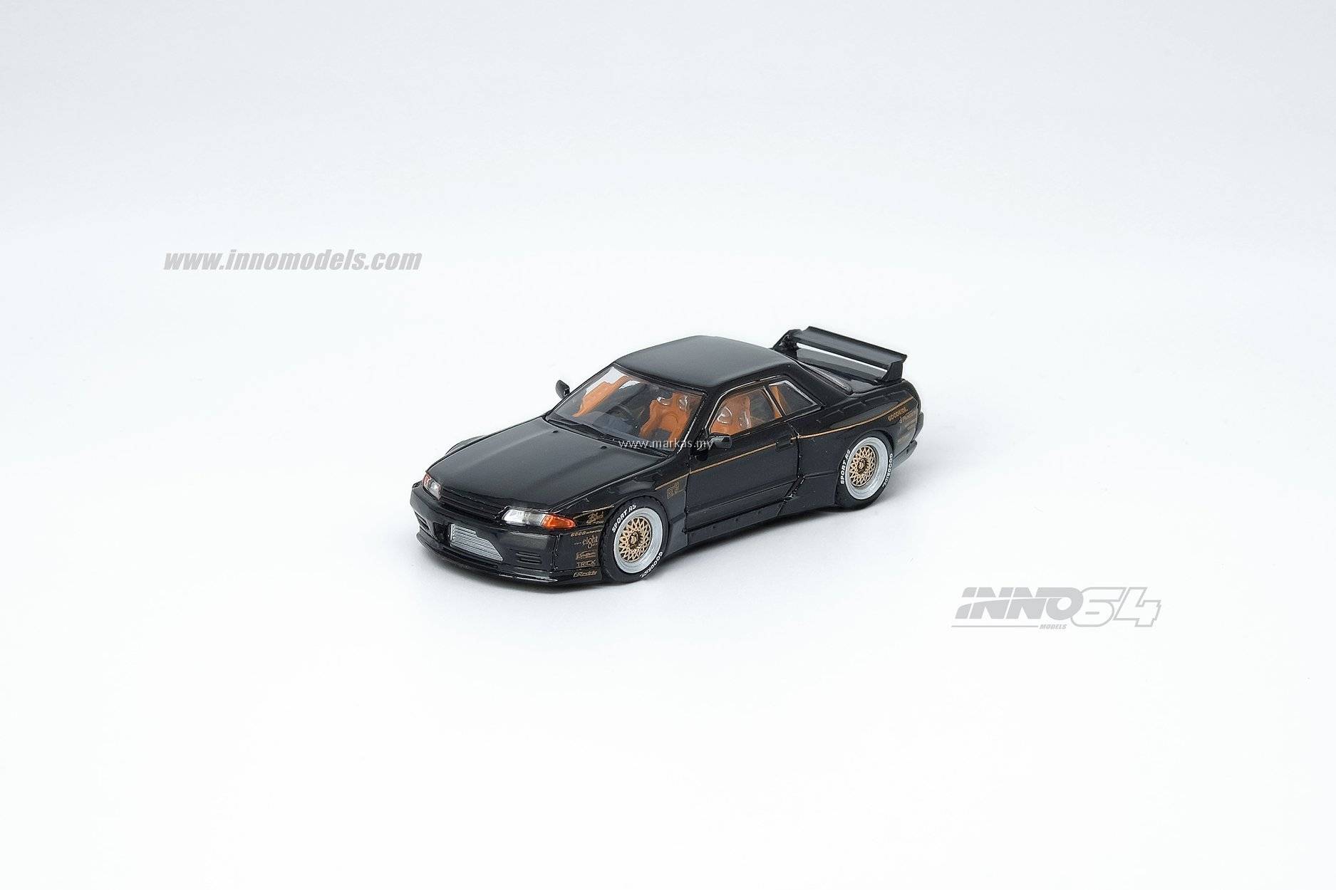 INNO MODELS INNO64 1/64 NISSAN SKYLINE GT-R R32 PANDEM BLACK