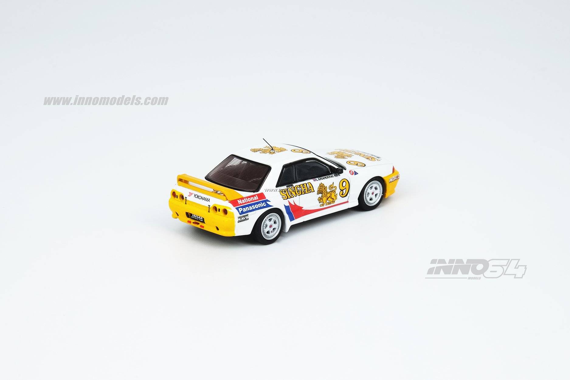 INNO MODELS INNO64 1/64 NISSAN SKYLINE GT-R R32 #9 SINGHA NATIONAL ...