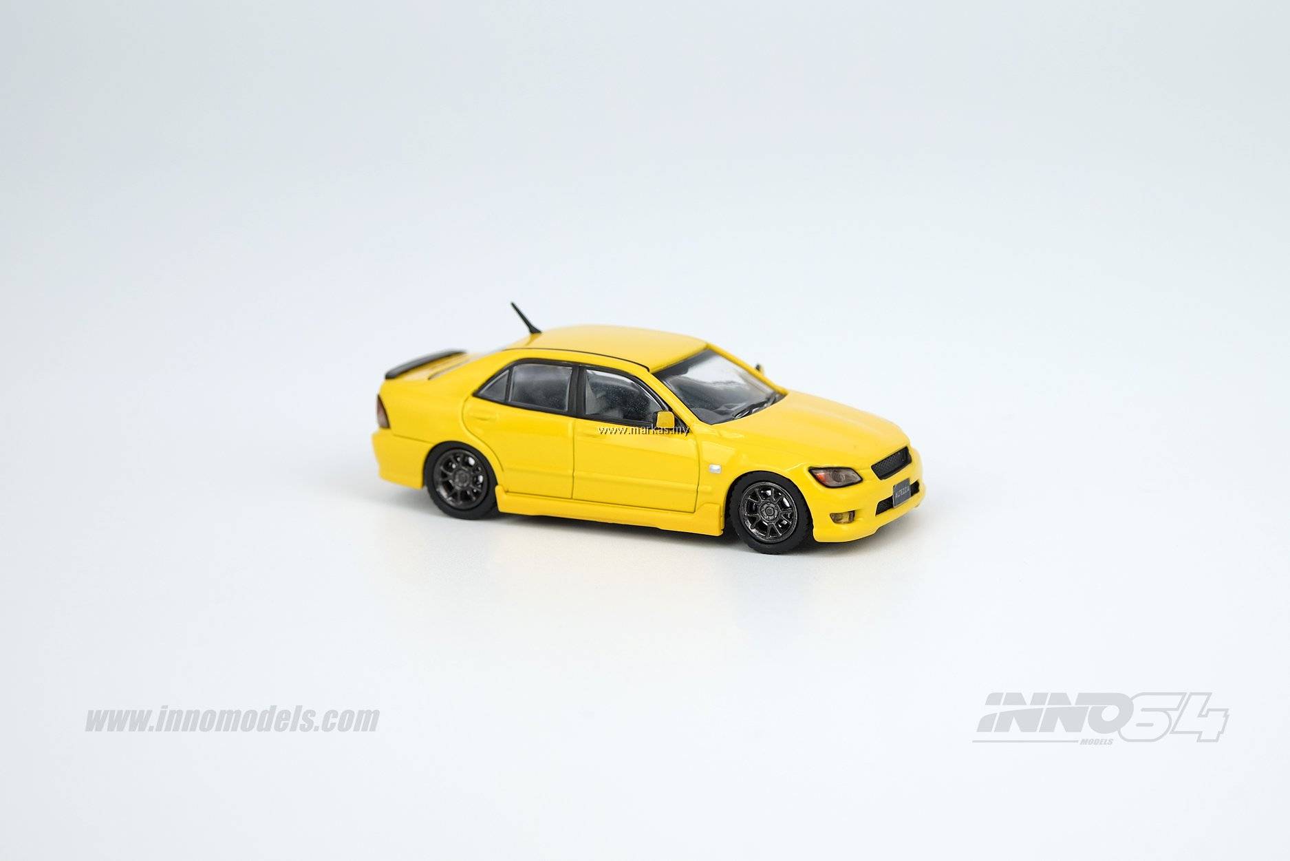 INNO MODELS INNO64 1/64 TOYOTA ALTEZZA RS200 YELLOW WITH SEPERATE ...