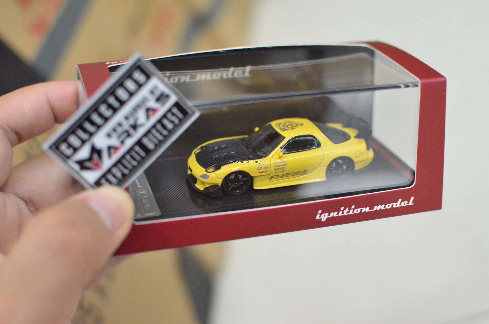 IGNITION MODEL 1/64 MAZDA RX-7 (FD3S) RE AMEMIYA YELLOW