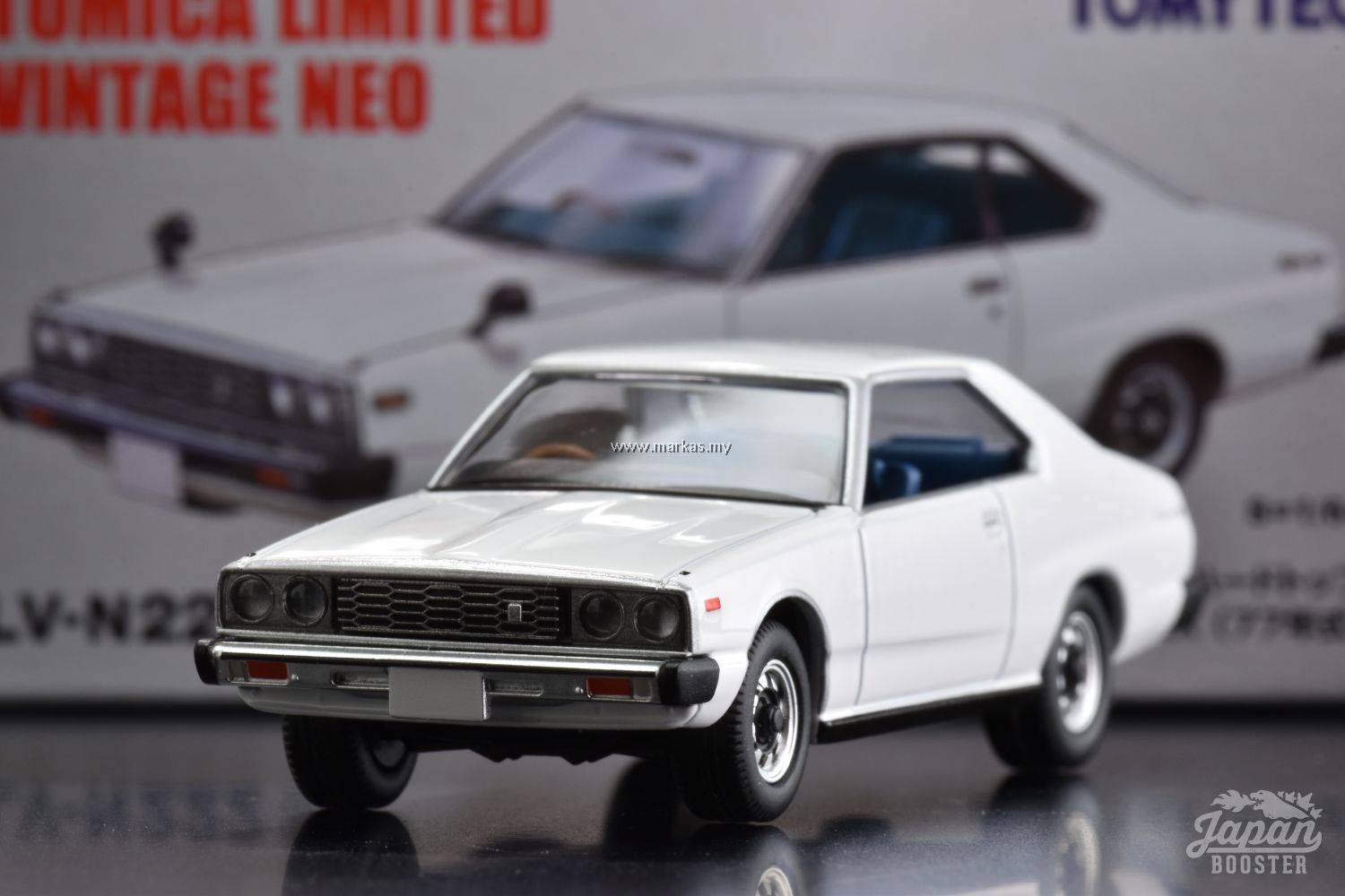 TOMICA LIMITED VINTAGE LV-N222b NISSAN SKYLINE 2000GT-EX 77 WHITE