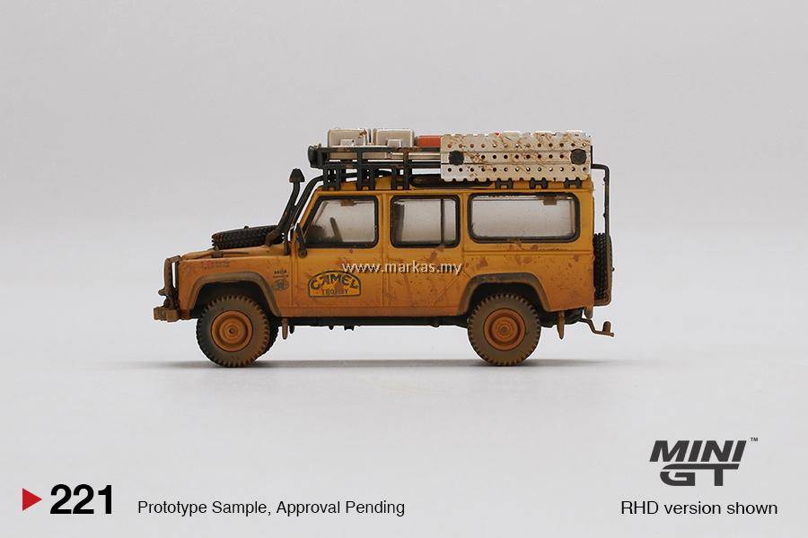 MINI GT #221 1/64 LAND ROVER DEFENDER 110 1989 CAMEL TROPHY WINNER TEAM ...