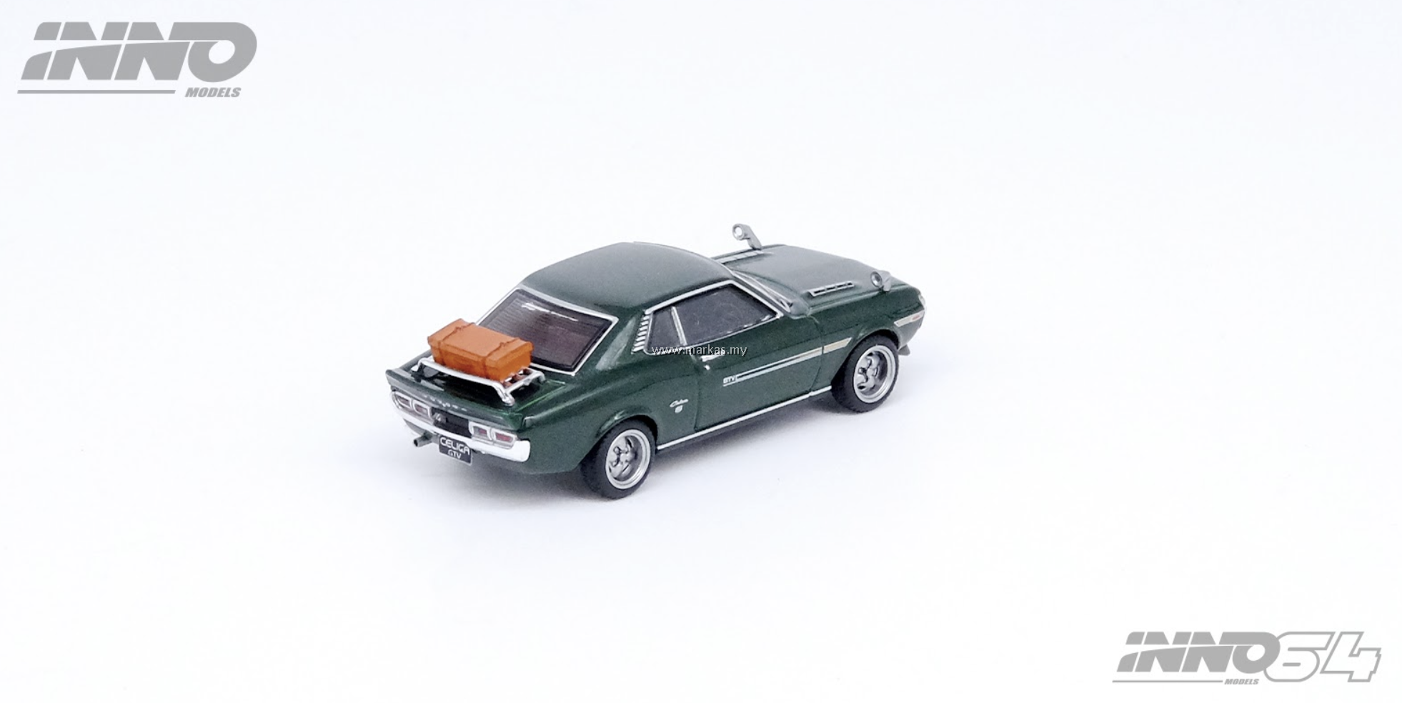 INNO MODELS INNO64 1/64 TOYOTA CELICA 1600 GTV TA22 GREEN WITH LUGGAGE RACK