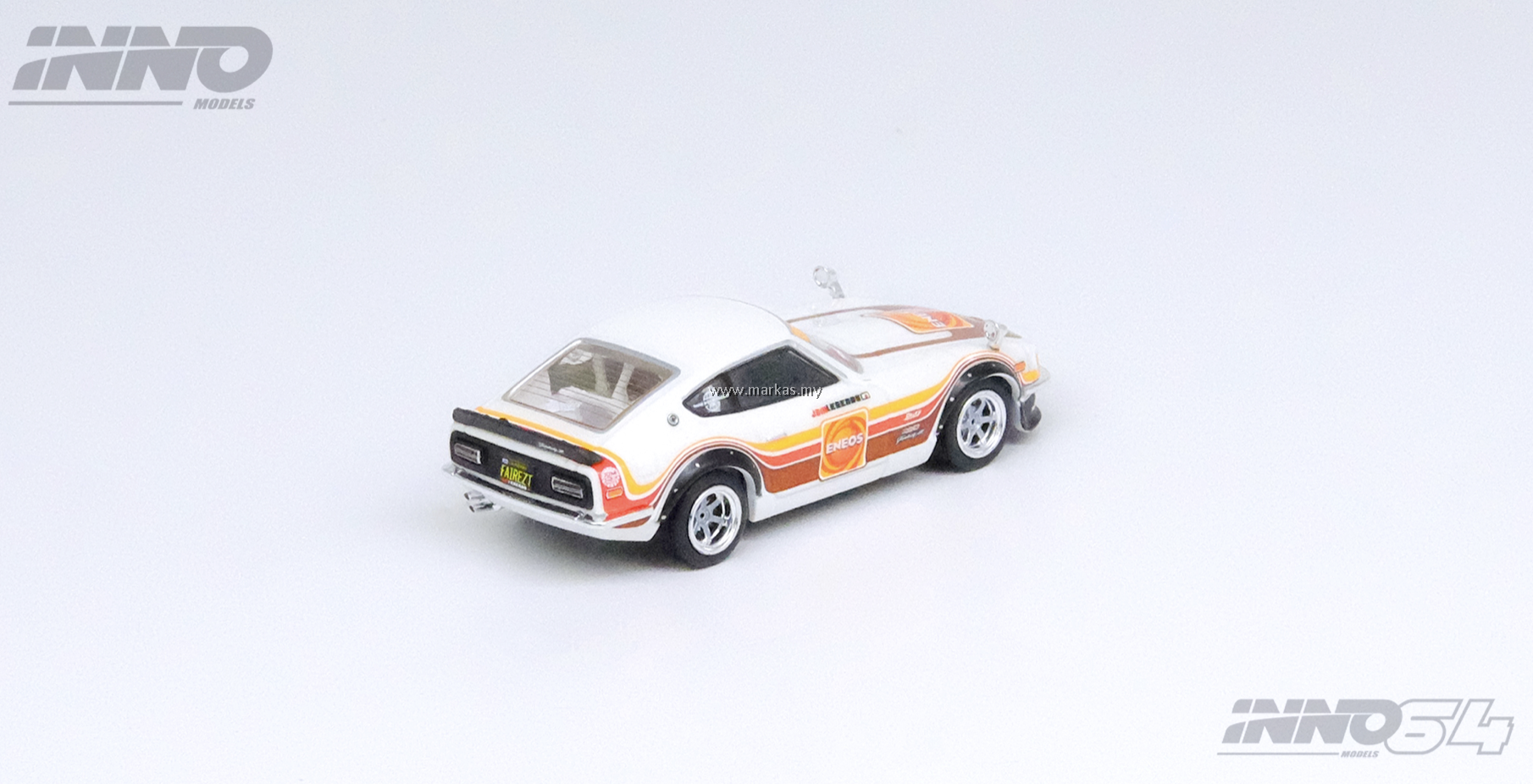INNO MODELS INNO64 1/64 DATSUN 240Z ENEOS SEMA 2018