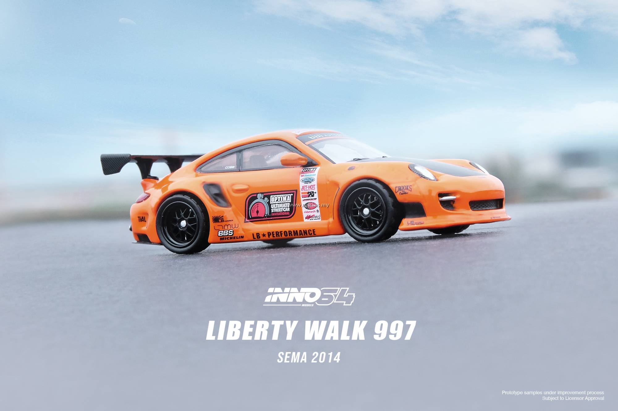 INNO MODELS INNO64 1/64 PORSCHE 997 LIBERTY WALK SEMA 2014