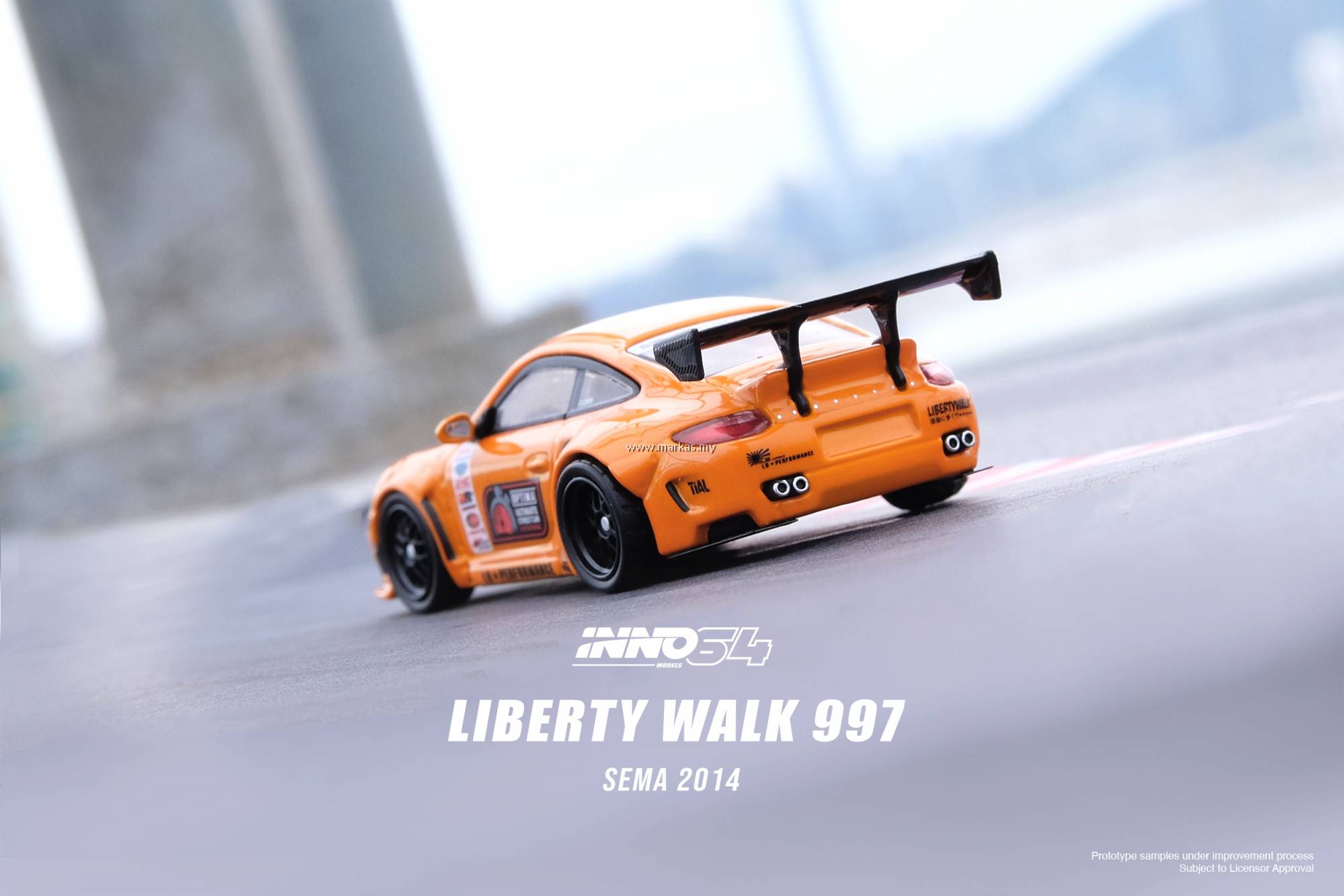 INNO MODELS INNO64 1/64 PORSCHE 997 LIBERTY WALK SEMA 2014
