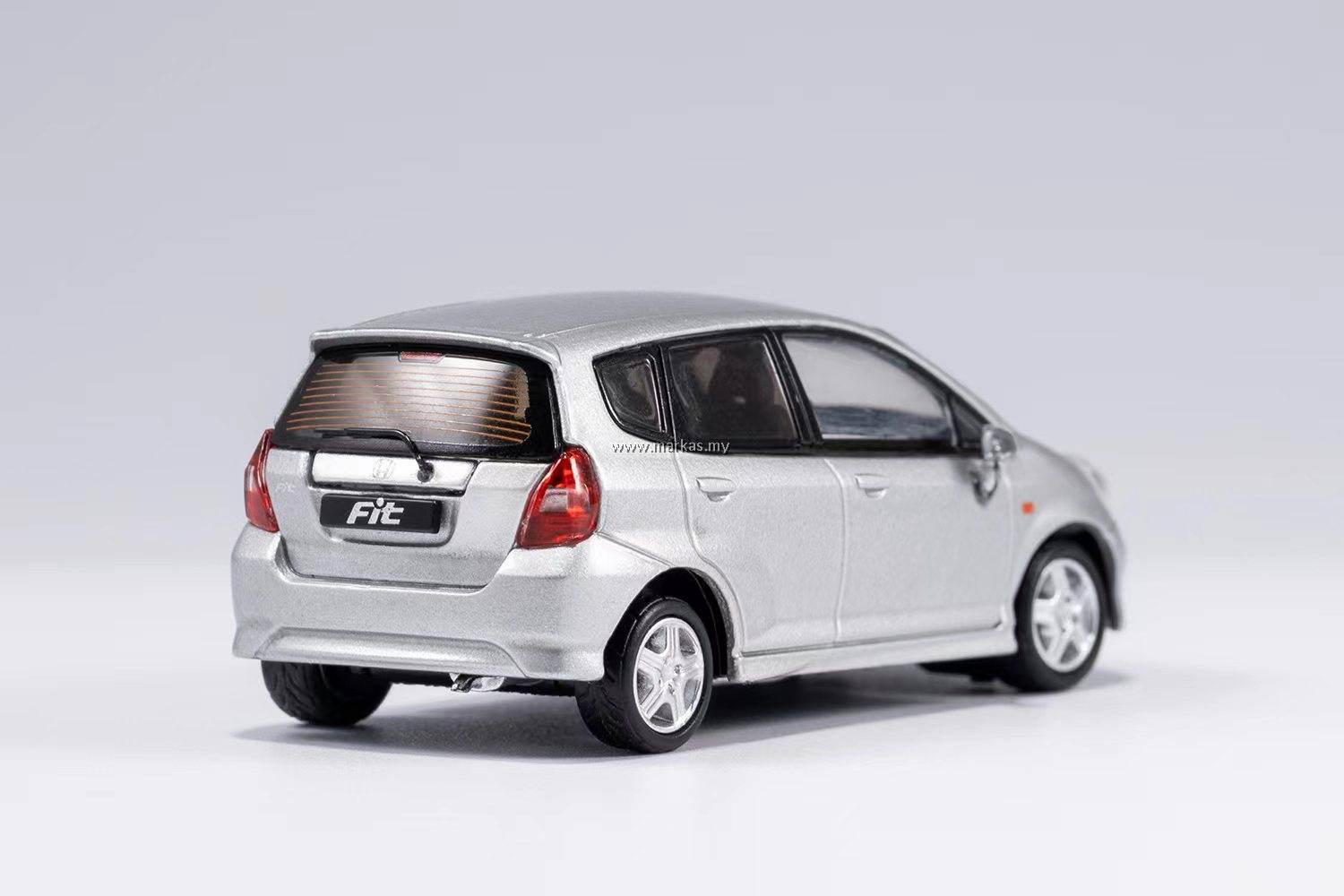 GCD 1/64 HONDA FIT SPORT SILVER