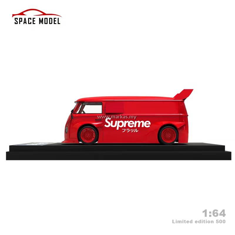 SPACE MODEL 1/64 VOLKSWAGEN T1 SUPREME WITH FIGURE