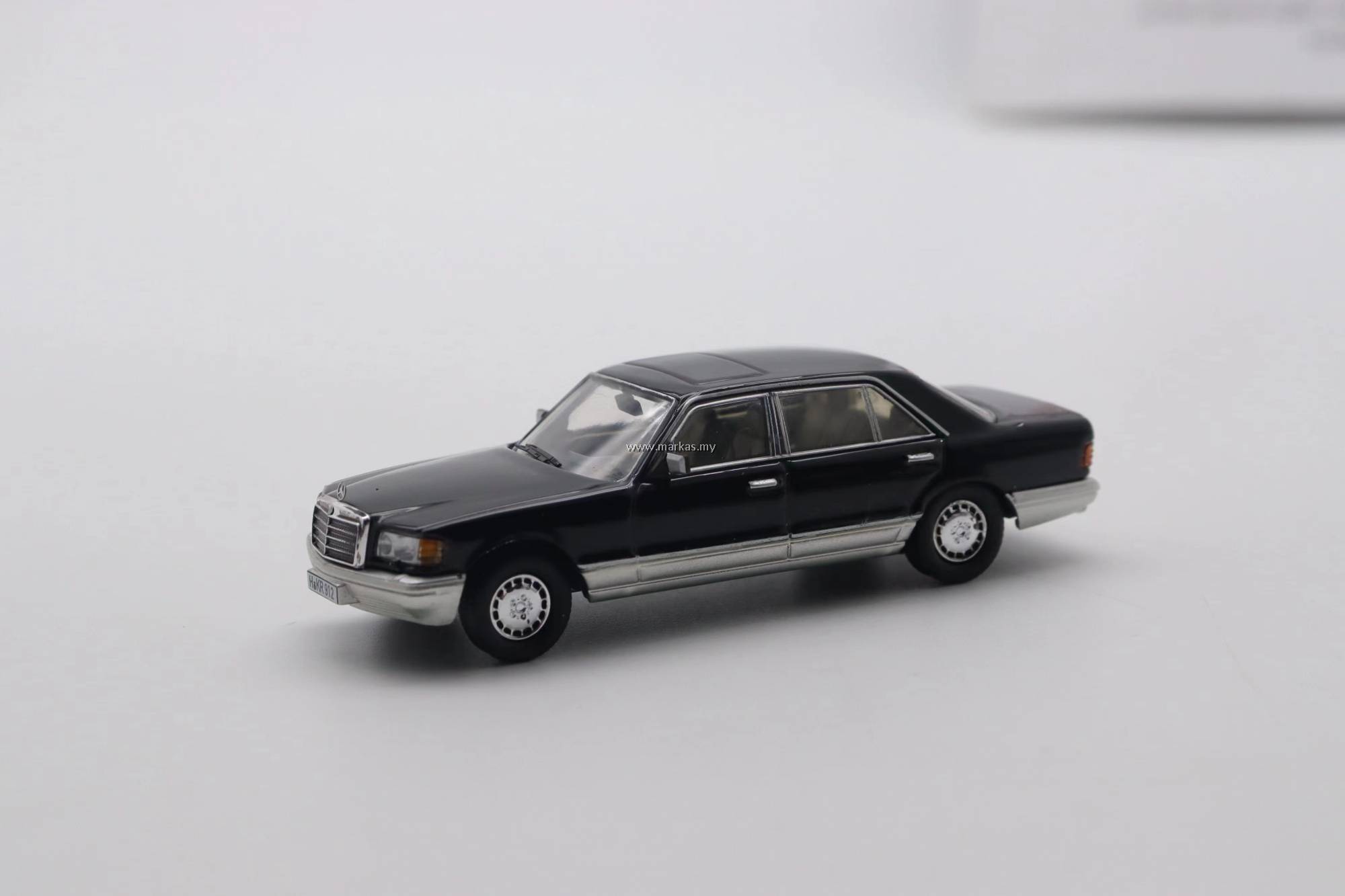MASTER MODEL 1/64 MERCEDES BENZ S CLASS S560SEL (W126) METALLIC BLACK
