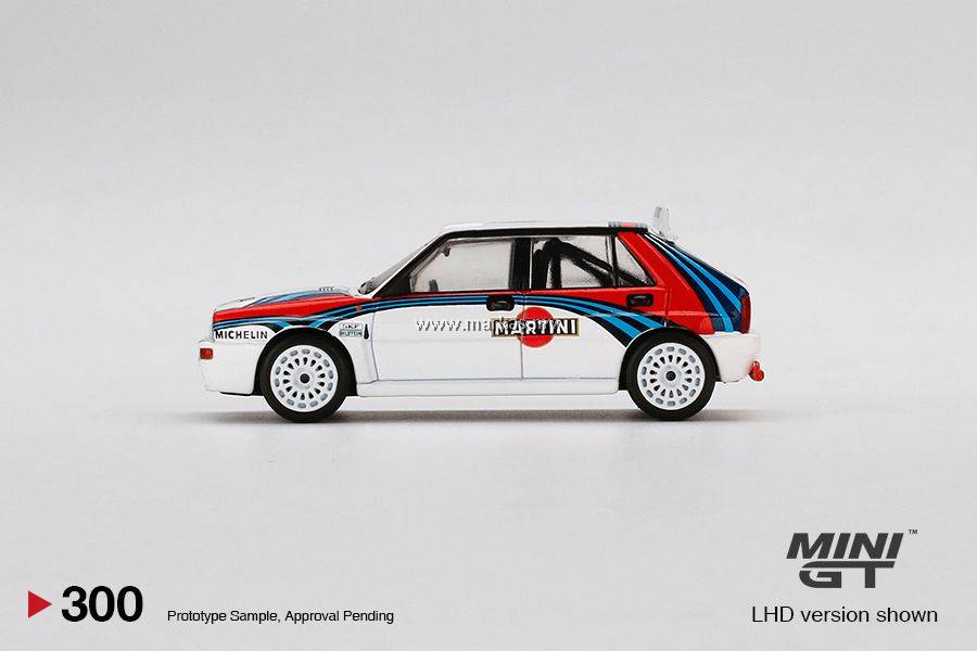 MINI GT 1/64 #300 LANCIA DELTA HF INTEGRALE EVOLUZIONE MARTINI RACING