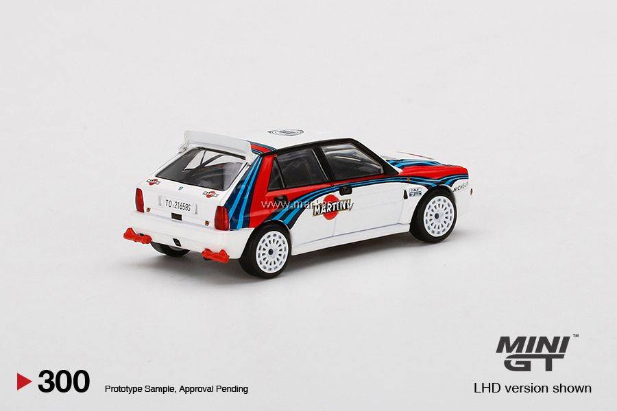 MINI GT 1/64 #300 LANCIA DELTA HF INTEGRALE EVOLUZIONE MARTINI RACING