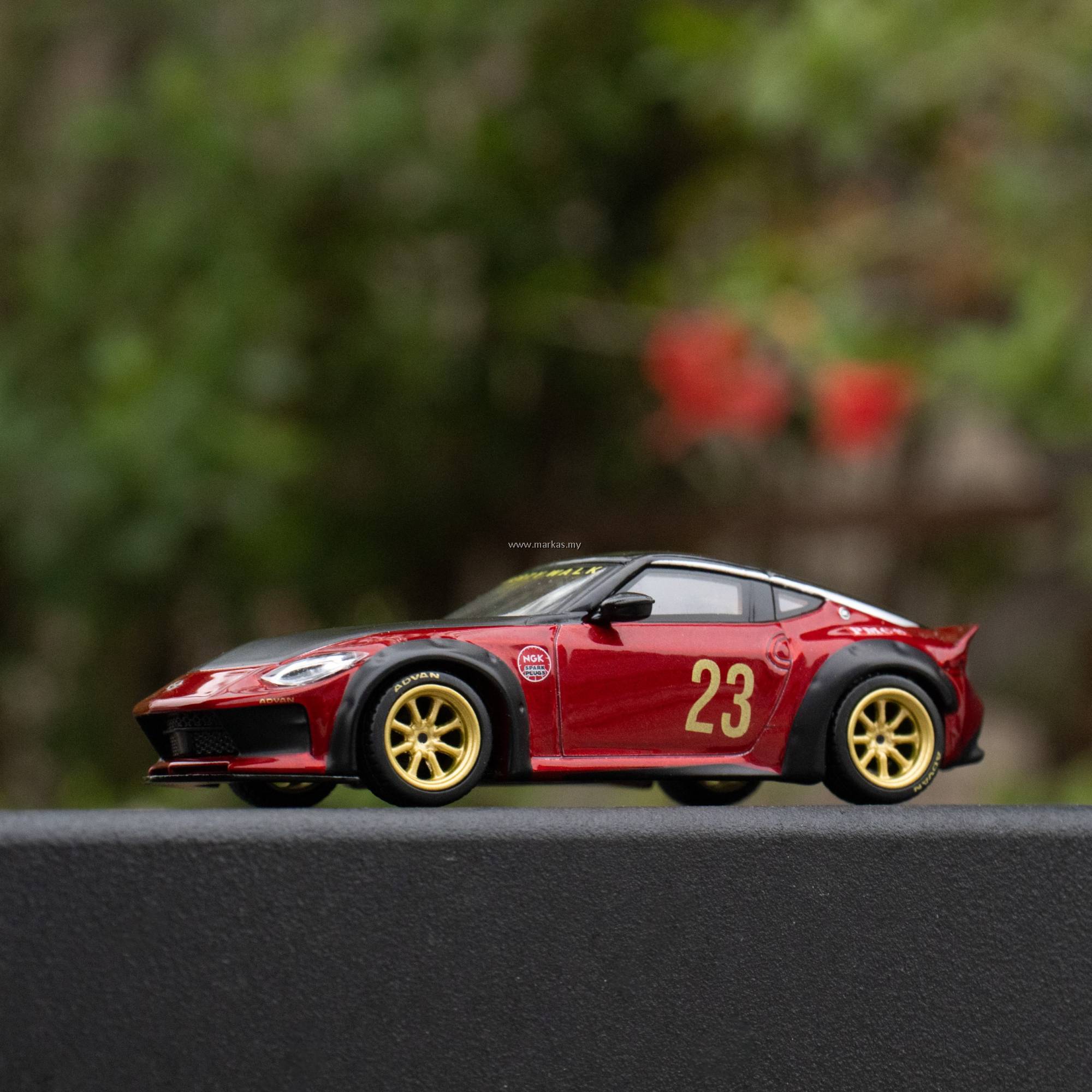 (PO) MINI GT 1/64 MGT00737 NISSAN Z LB NATION WORKS GEM RED X CLDC ...
