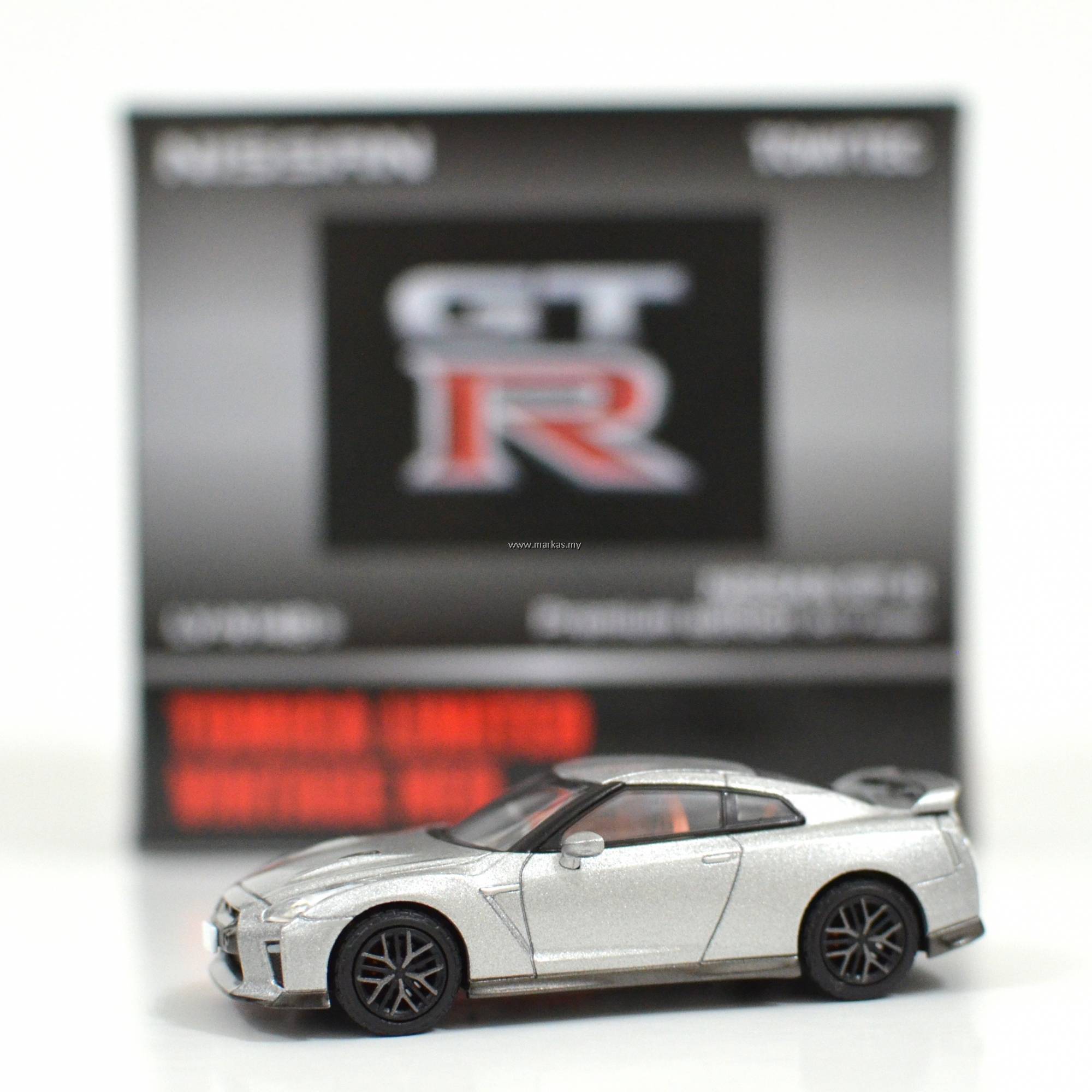 TOMICA LIMITED VINTAGE NEO LV-N148B NISSAN GT-R PREMIUM EDITION 2017 MODEL (SILVER)