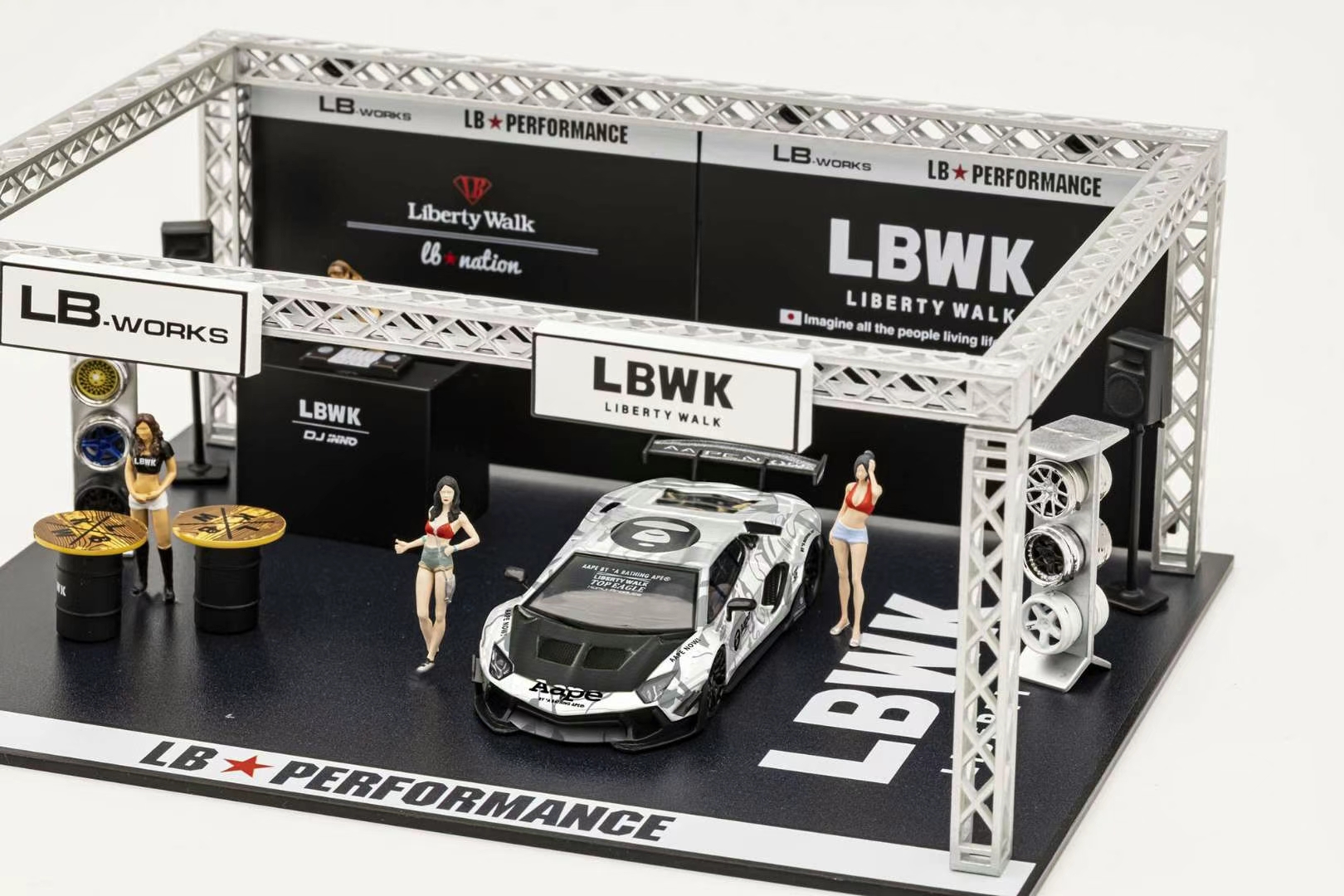 LBWK 1/64 LAMBORGHINI AVENTADOR LP700-4 LBWK 2.0 AAPE